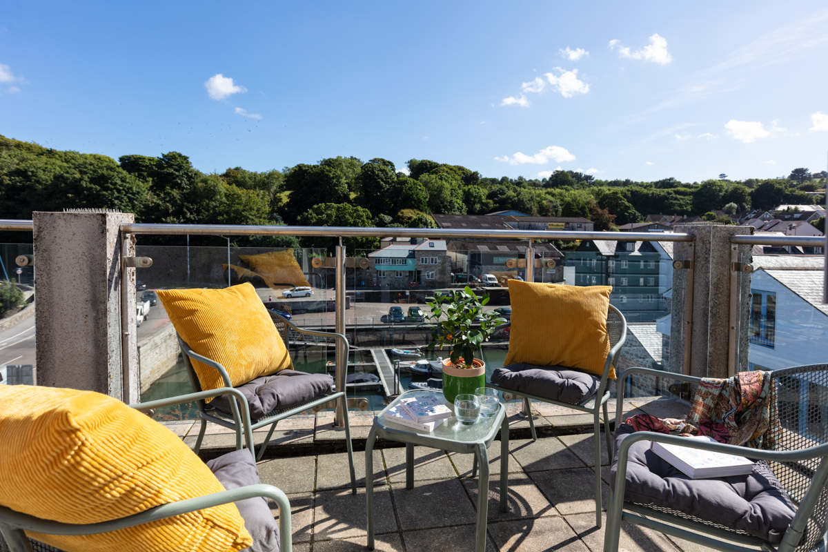 Quayside Penthouse « Falmouth Holiday Homes