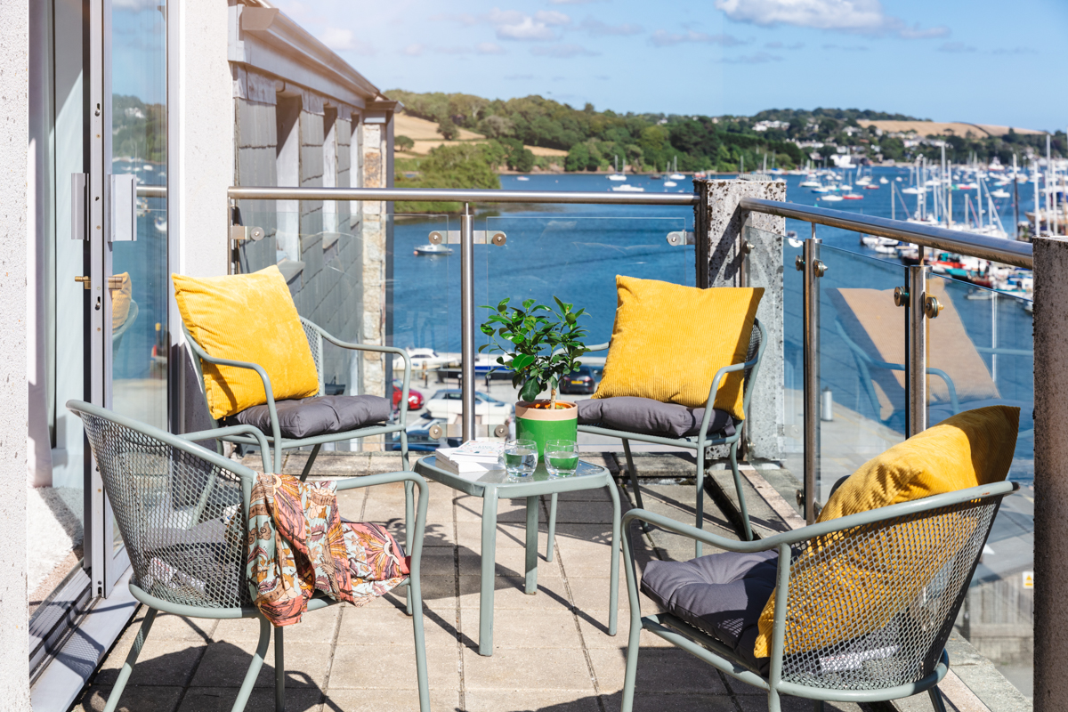 Quayside Penthouse « Falmouth Holiday Homes